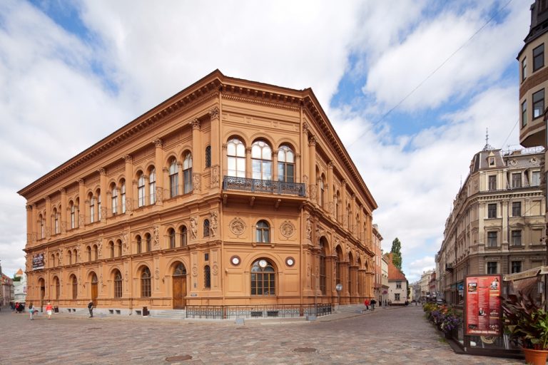 Izstādes un muzeji Rīgā, kas padarīs Tavu brīvdienu interesantu ...